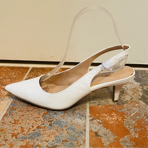 Alfani | Shoes | Alfani Stepflex Slingback Kitten Heels White Pointed ...